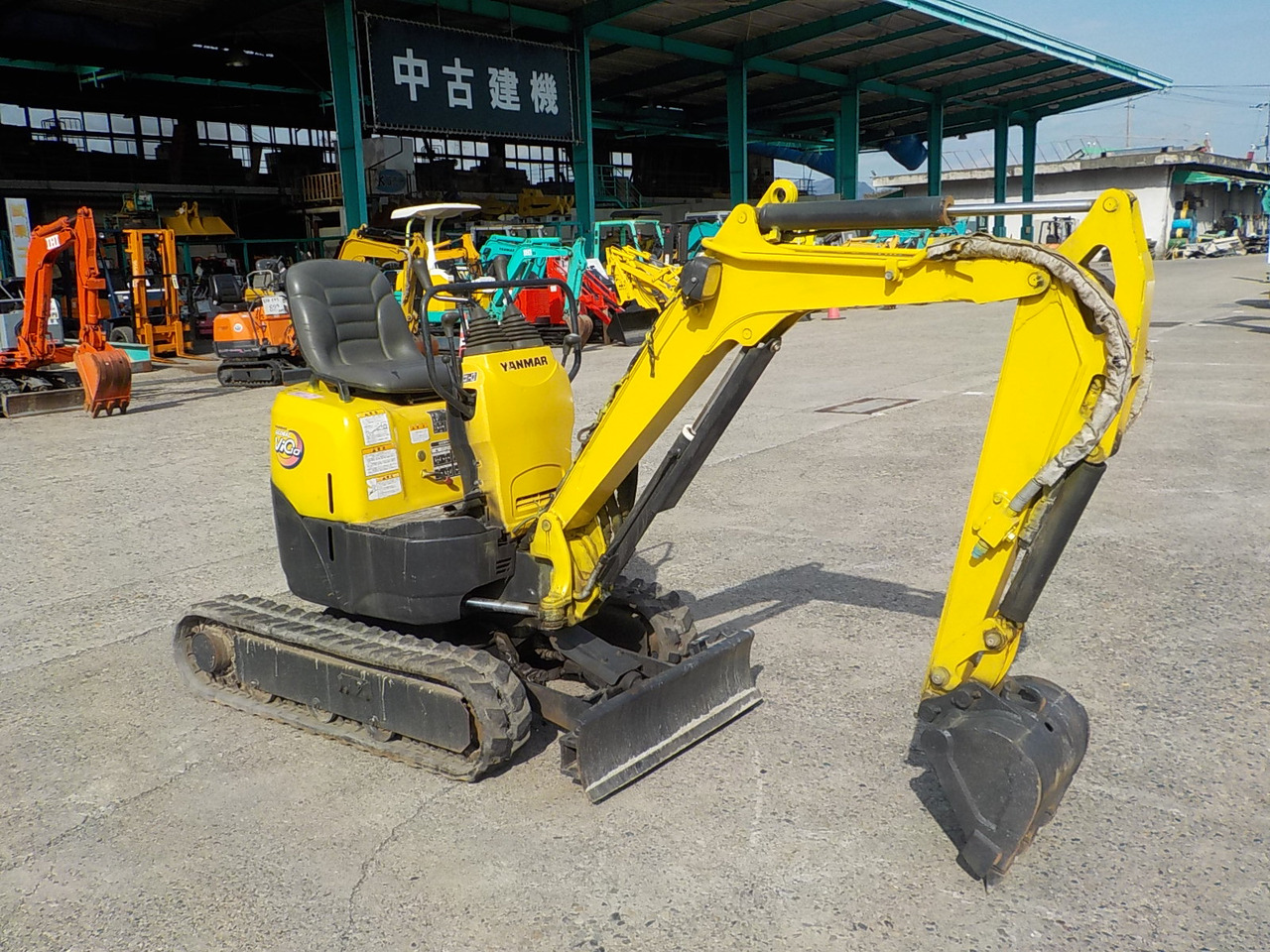 その他 ヤンマー ミニショベル 岡山発 ヤンマー Vio10-2A の中古車詳細 (走行距離不明, イエロー, 岡山県, 138万円) | 中古車情報・中古車検索なら【車選びドットコム】