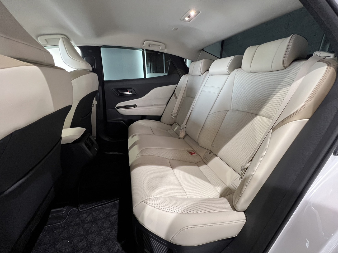 トヨタ クラウンクロスオーバー 2.5 G アドバンスト レザー パッケージ E-Four 4WD モデリスタエアロ ローダウン 21AW の中古車詳細 (2,800km, パールホワイト ...