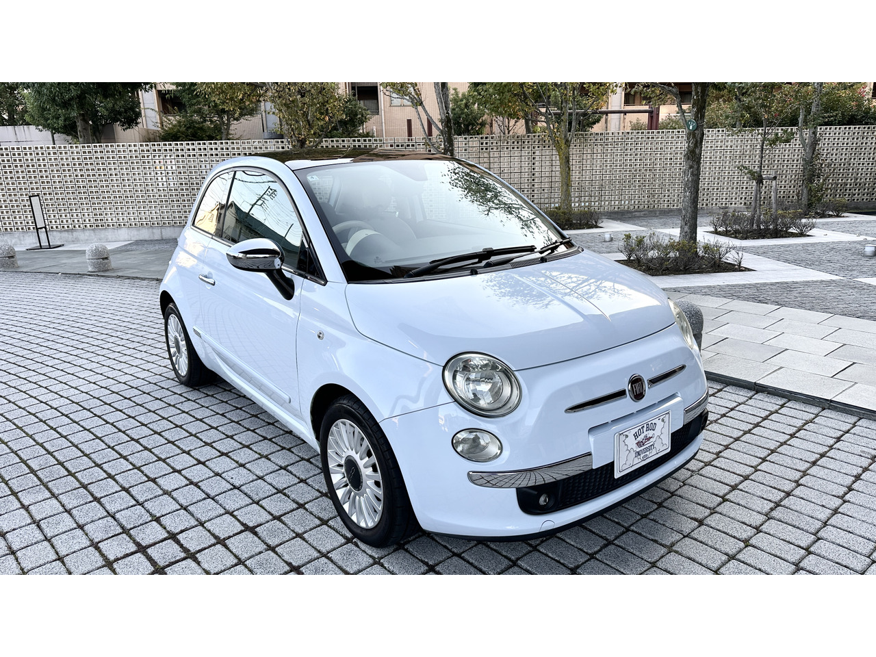 フィアット 500 1.4 16V ラウンジ の中古車詳細 (28,600km, ライトブルー, 神奈川県, 53万円) | 中古車情報・中古車検索なら【車選びドットコム】